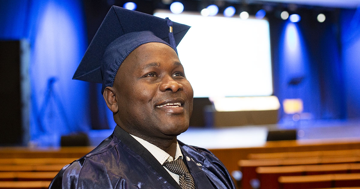 YAMK-koulutuksesta valmistuva Gabriel: ”YAMK-tutkinto avaa minulle ...