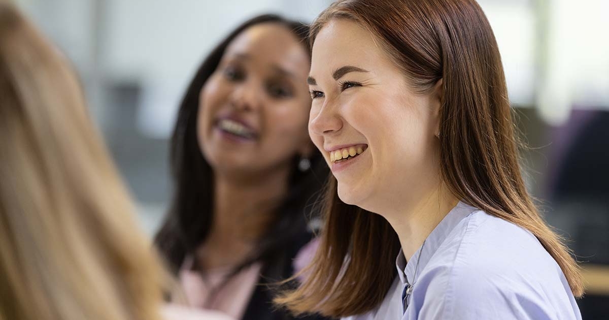 YAMK-opinnot avaavat uusia polkuja työelämässä - Laurea-ammattikorkeakoulu